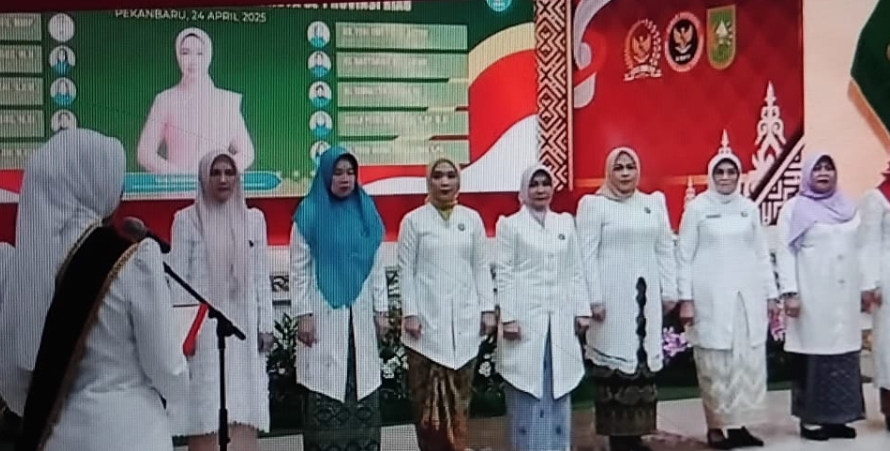 Pengukuhan Bunda PAUD dan Bunda Literasi se-Provinsi Riau Masa Bhakti ...